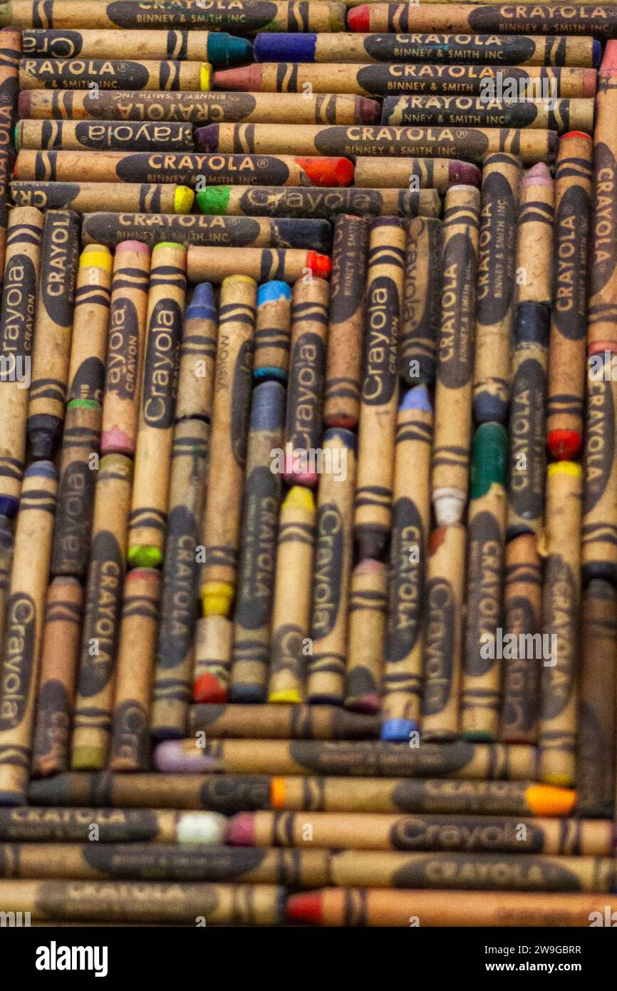 Vintage Crayola crayons Stock Photo - Alamy