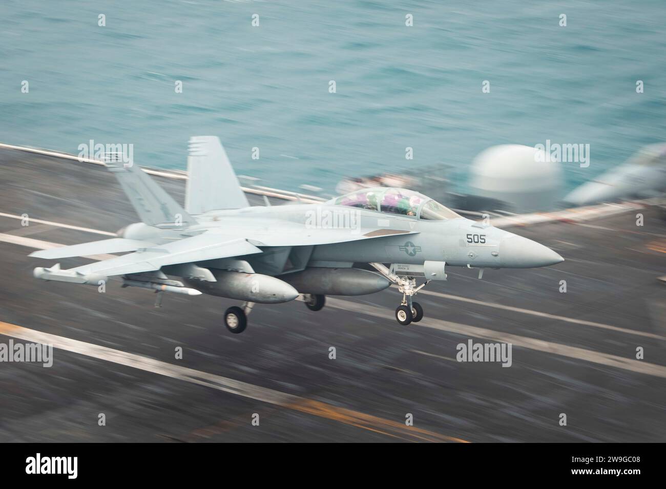 USS Carl Vinson (CVN 70) Conducts Flight Operations at the south China ...