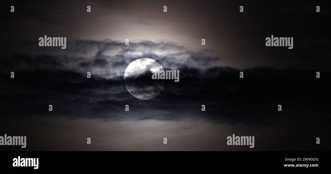 The last of Full Moon of 2023 was the Cold Moon, on December 27, 2023 ...