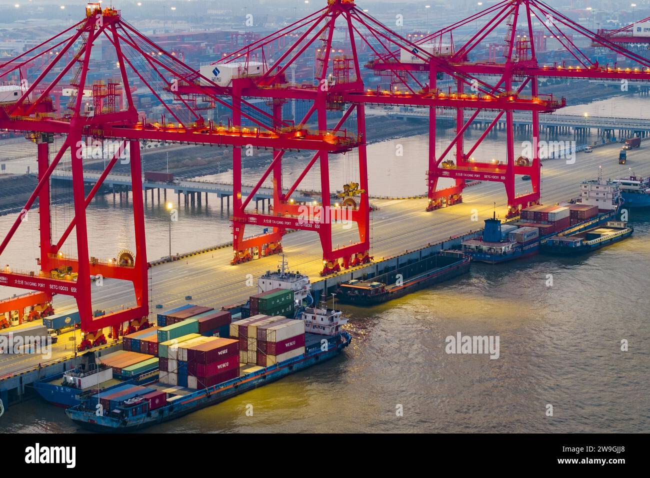 Aerial photo shows the busy Taicang Port in Taicang City, east China's ...