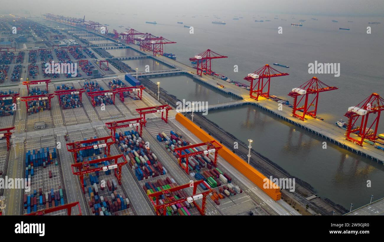 Aerial photo shows the busy Taicang Port in Taicang City, east China's ...