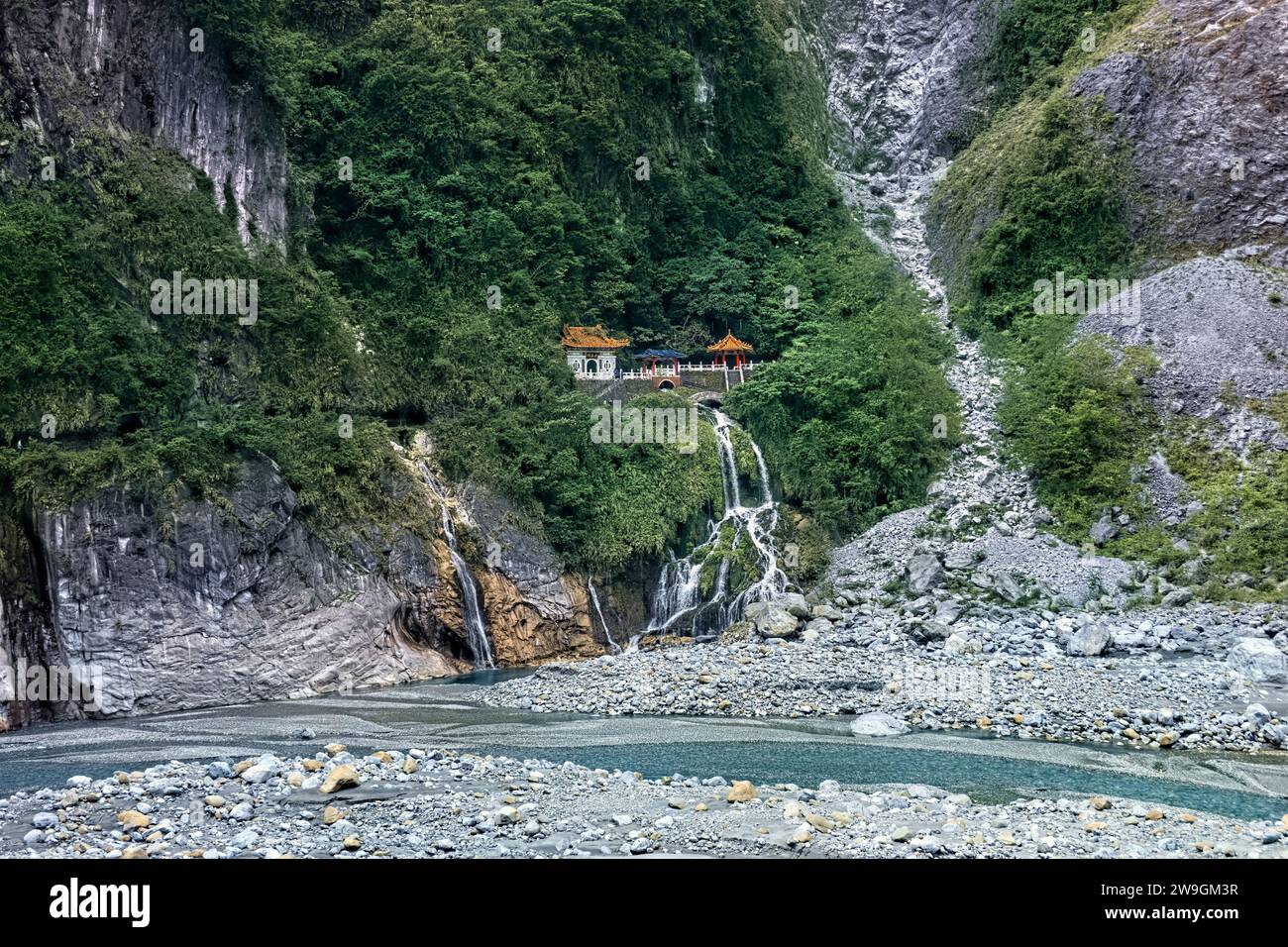 Eternal Spring (Changchun) Shrine, Taroko Gorge, Taroko National Park ...