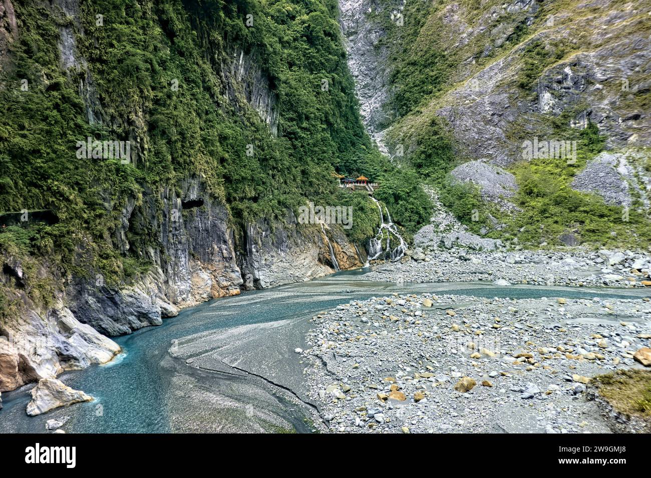 Eternal Spring (Changchun) Shrine, Taroko Gorge, Taroko National Park ...