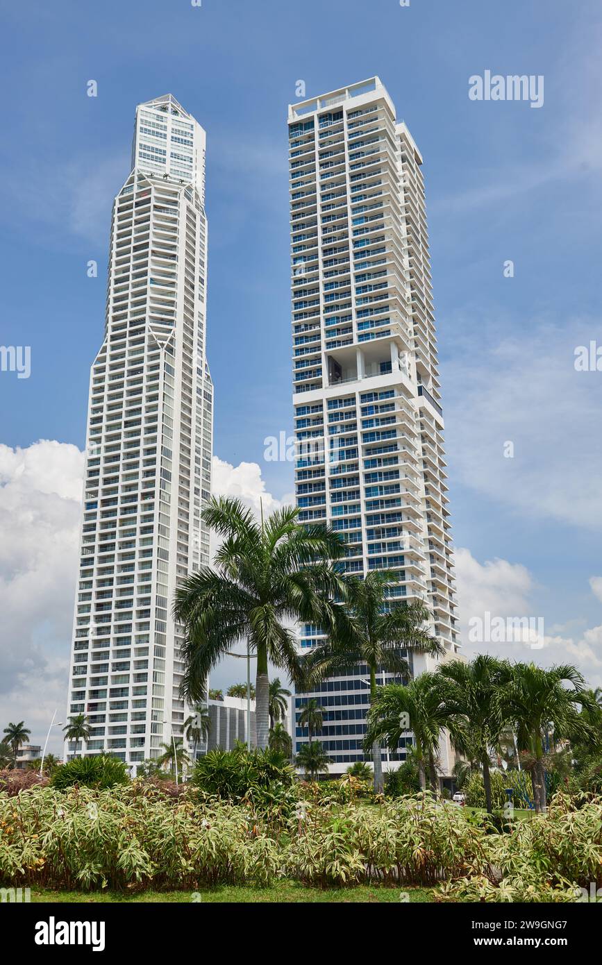 Republic of panama capital building hi-res stock photography and images ...