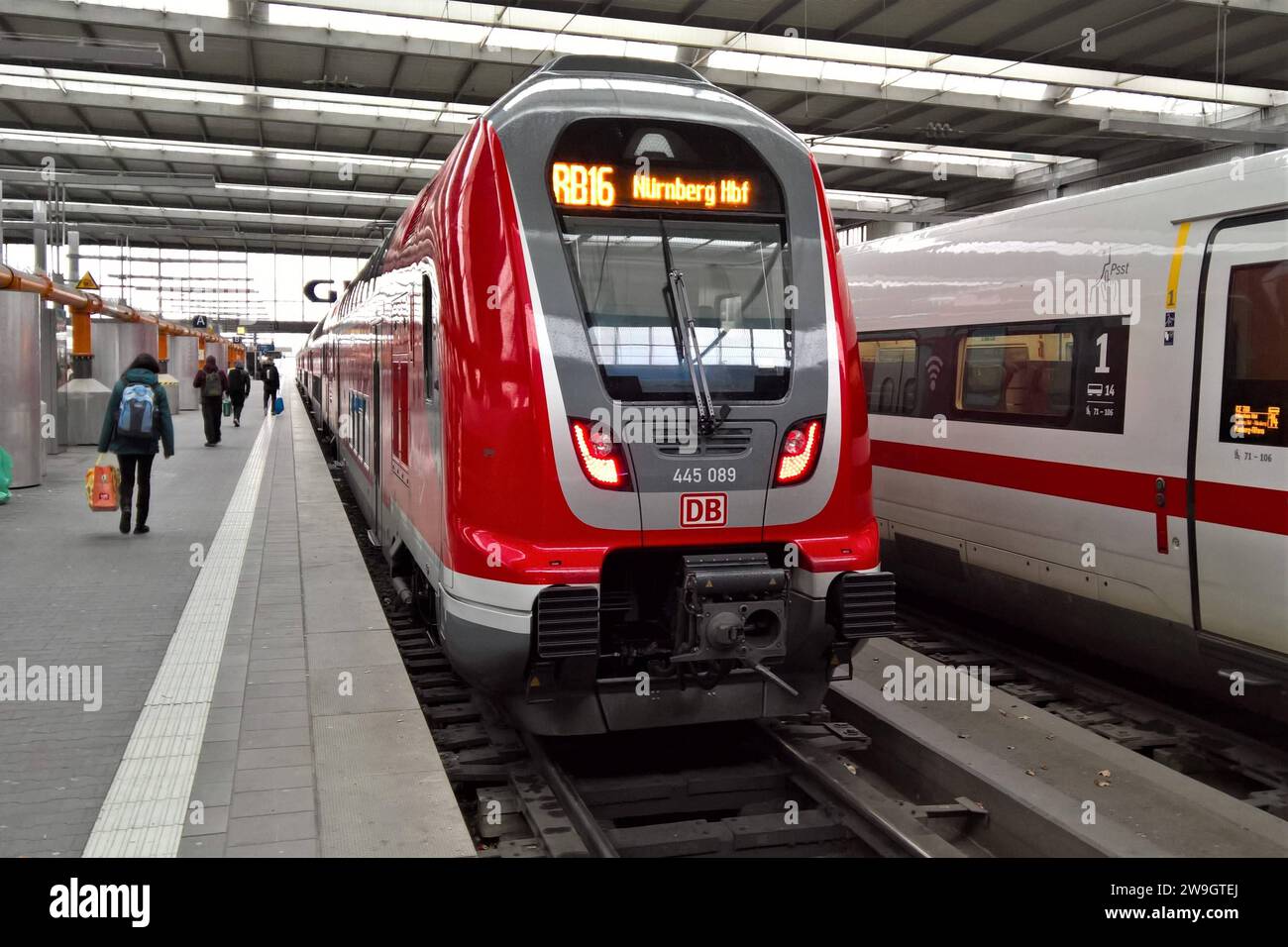 DB Deutsche Bahn, RB16 Regionalbahn von München nach Nürnberg *** DB ...