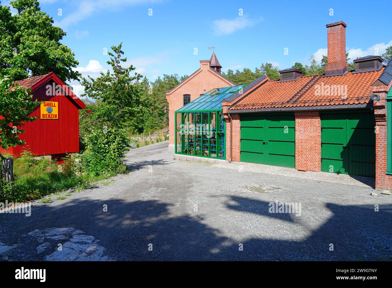 HVITSTEN, NORWAY -1 JUL 2023- View of the Ramme Fjordhotell, a Classic ...