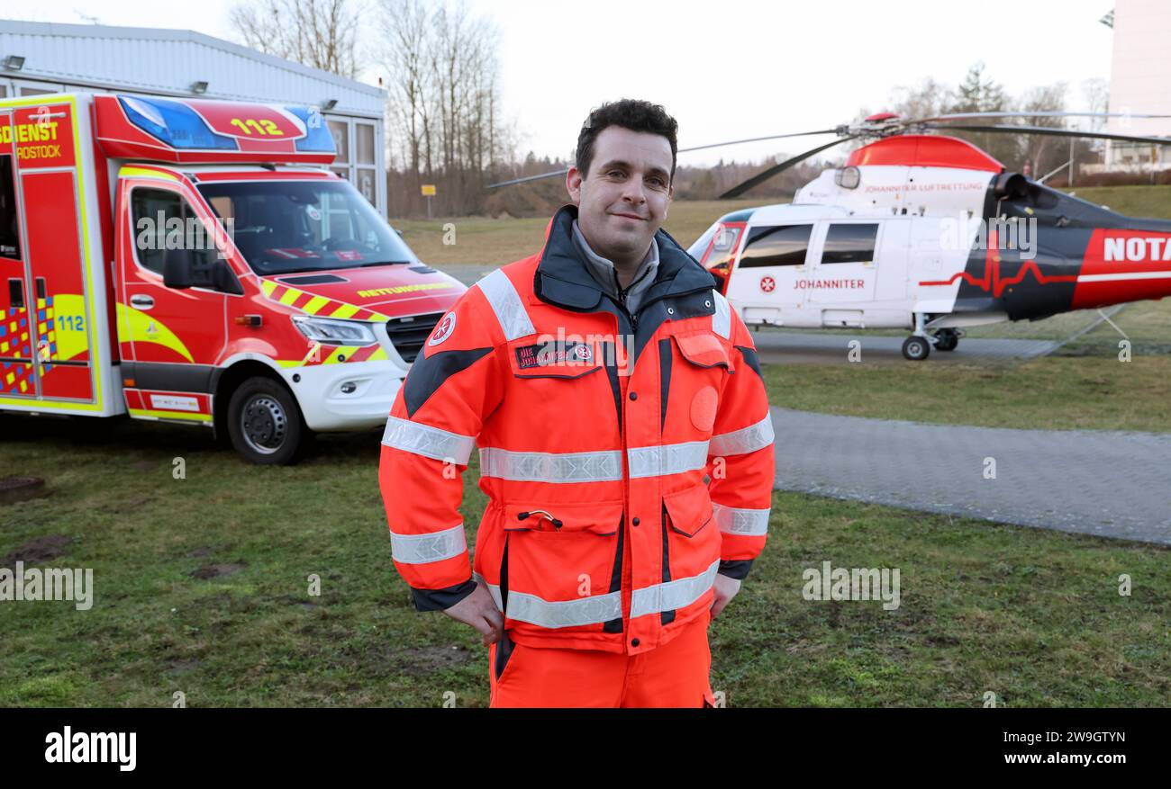 Rostock, Germany. 28th Dec, 2023. Christian Manshen, emergency ...