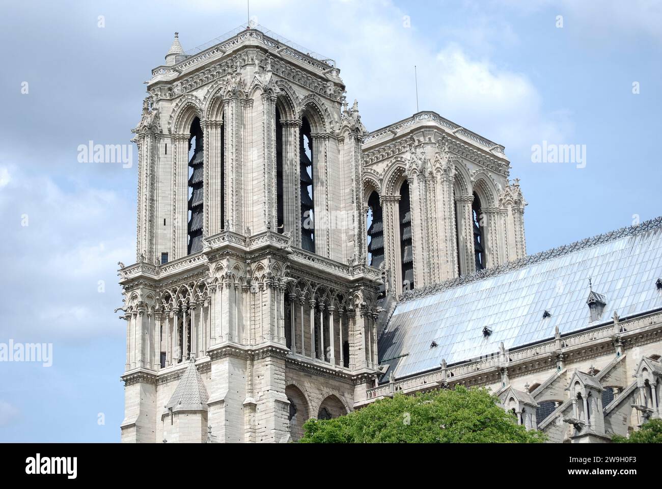 Towers of france hi-res stock photography and images - Alamy