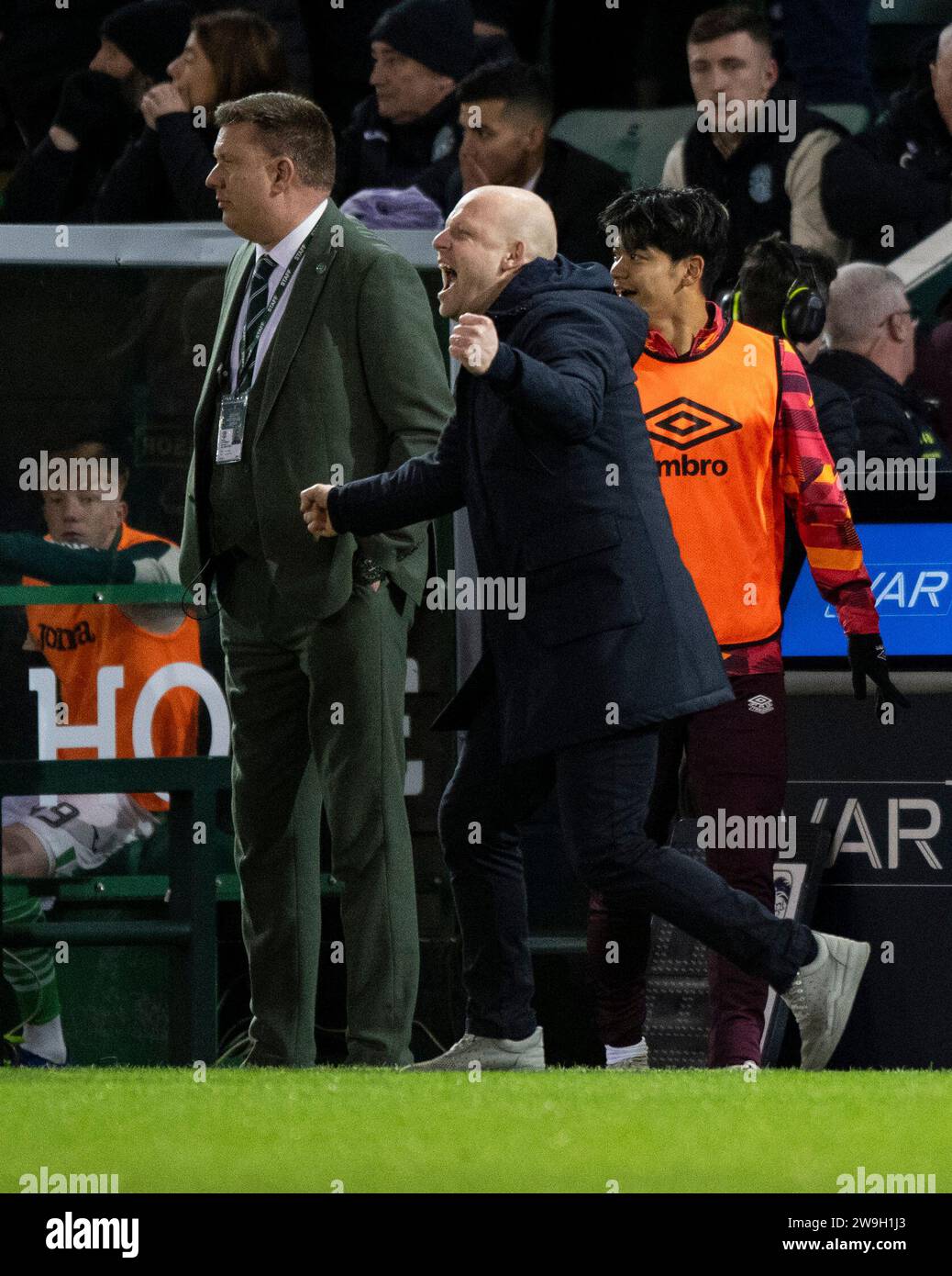 Hearts head coach steven naismith hi-res stock photography and images ...