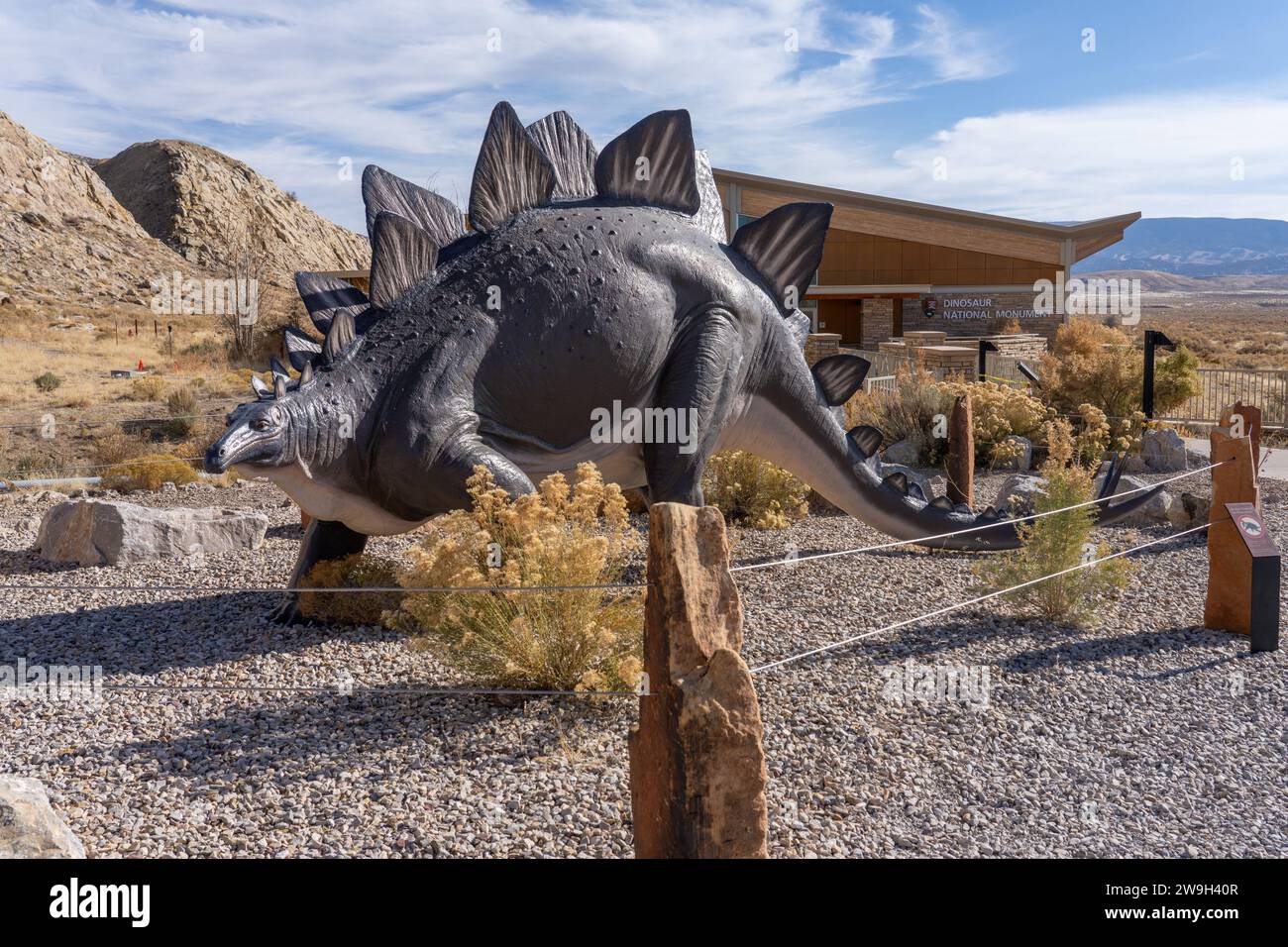 Large model of a stegosaurus dinosaur in front of the visitors center ...