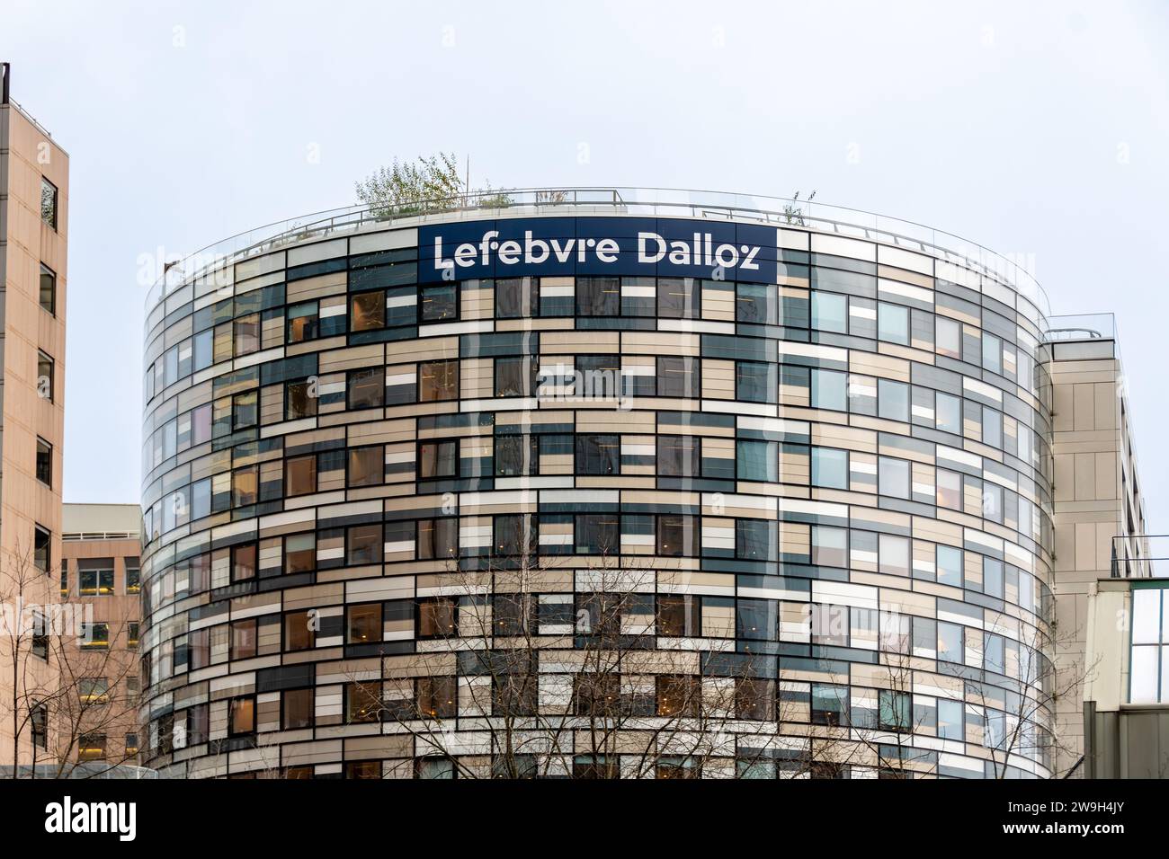 Dalloz logo hi-res stock photography and images - Alamy