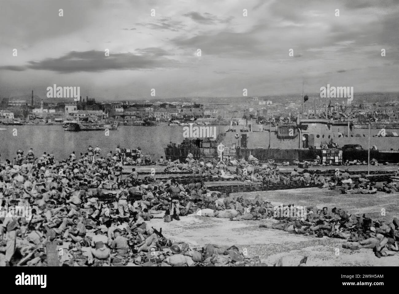 Prior to invading the Italian mainland, British troops at Catania. The ...