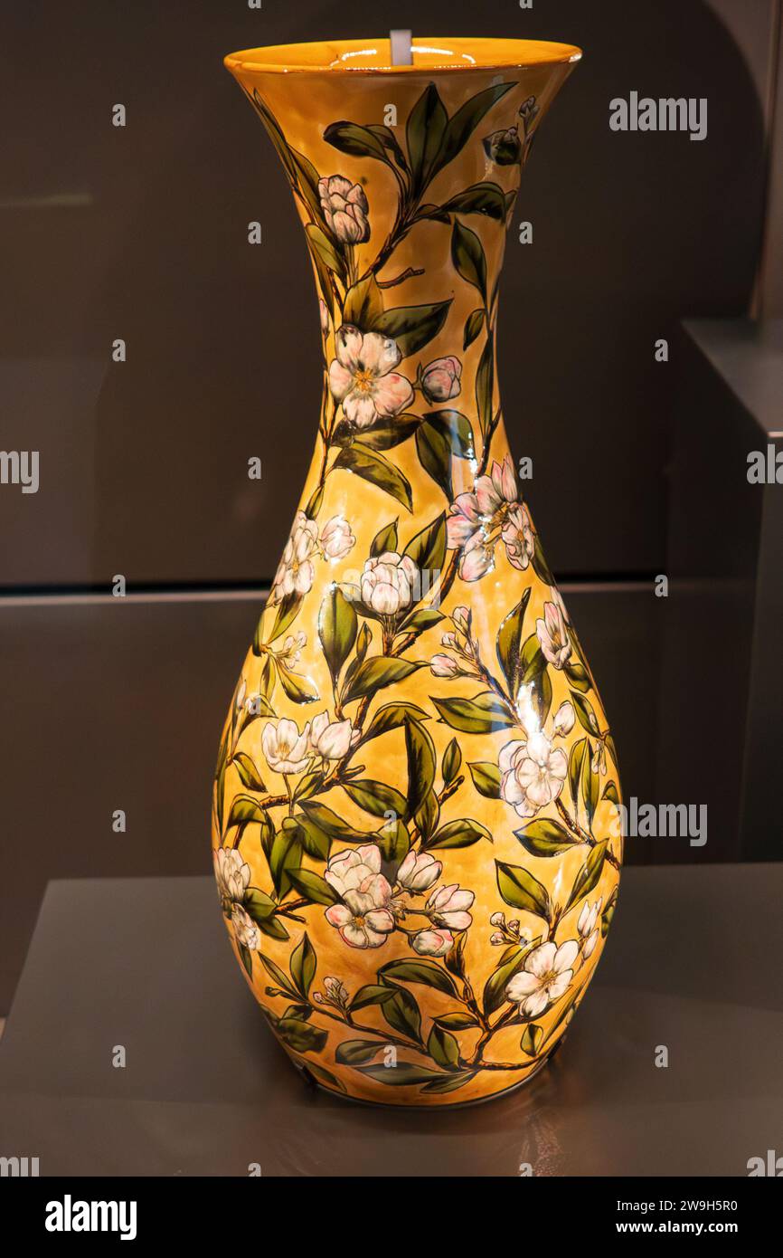 Abu Dhabi, United Arab Emirates, November 18th 2023: The Louvre Museum ...