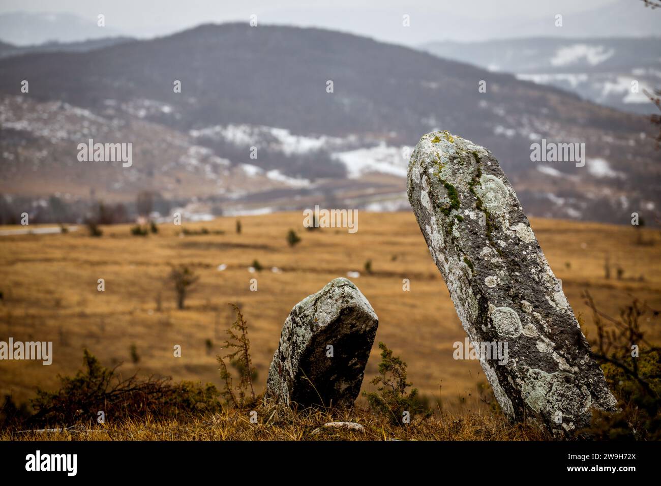 The beauty of untouched wilderness showcased in a panoramic mountain spectacle Stock Photo - Alamy