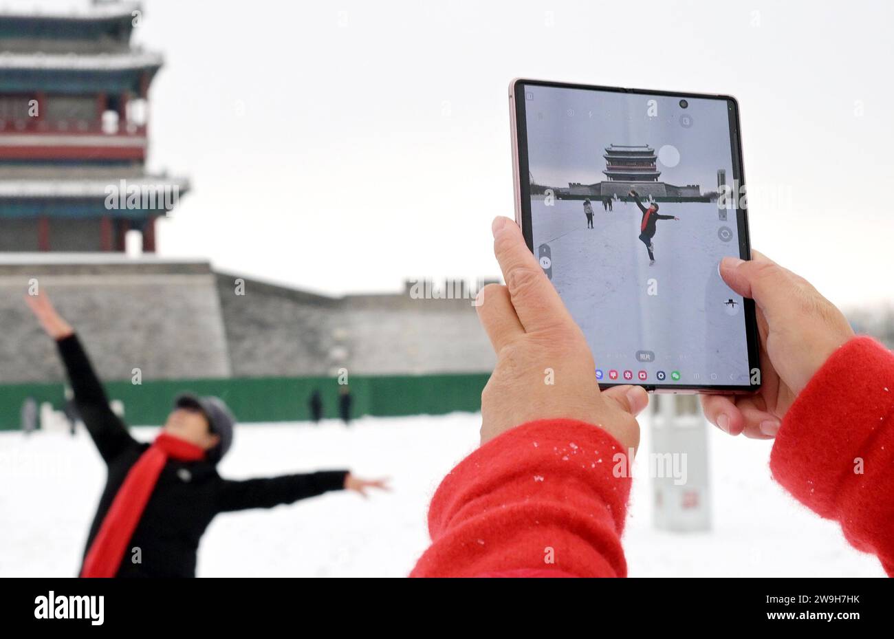 Stretches along t hi-res stock photography and images - Alamy