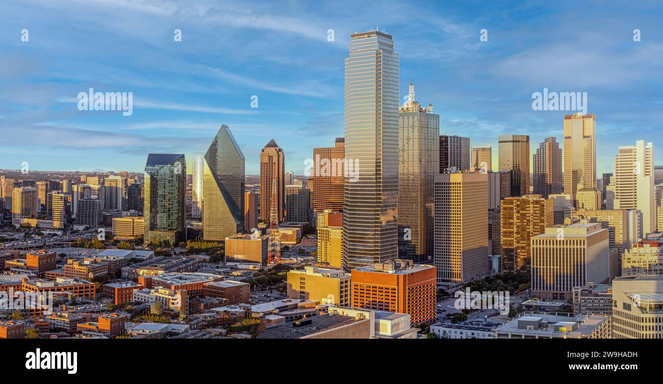 scenic skyline in late afternoon in Dallas, Texas, USA Stock Photo - Alamy