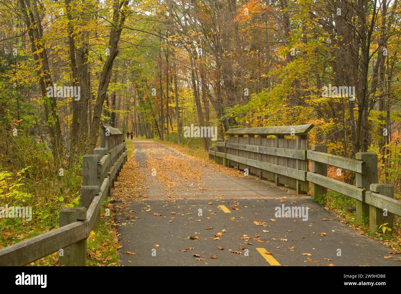Rail-trail, Farmington River Trail, Connecticut Stock Photo - Alamy