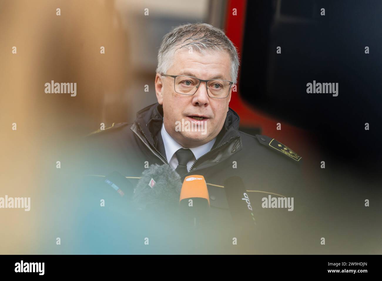 28.12.2023,Berlin,GER, - Pressekonferenz der Berliner Feuerwehr zum ...