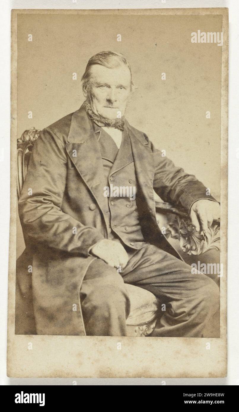 Portrait of an older man, 1860 - 1880 Photograph. visit card Portrait ...