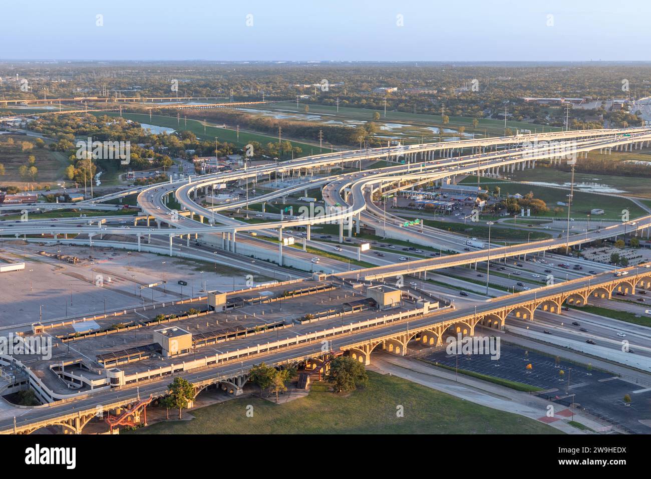 Flyover bridges hi-res stock photography and images - Alamy
