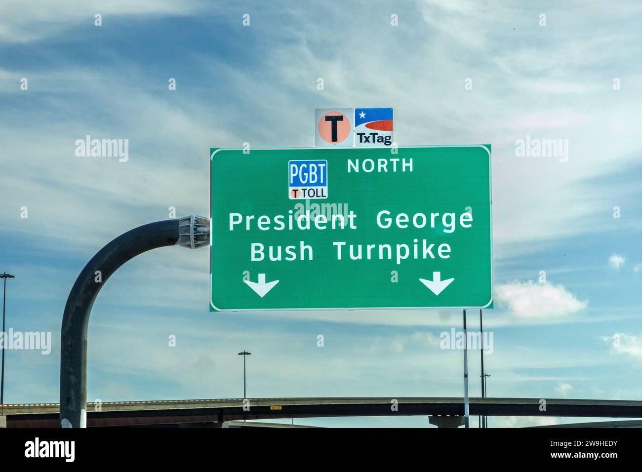 President george bush turnpike hi-res stock photography and images - Alamy