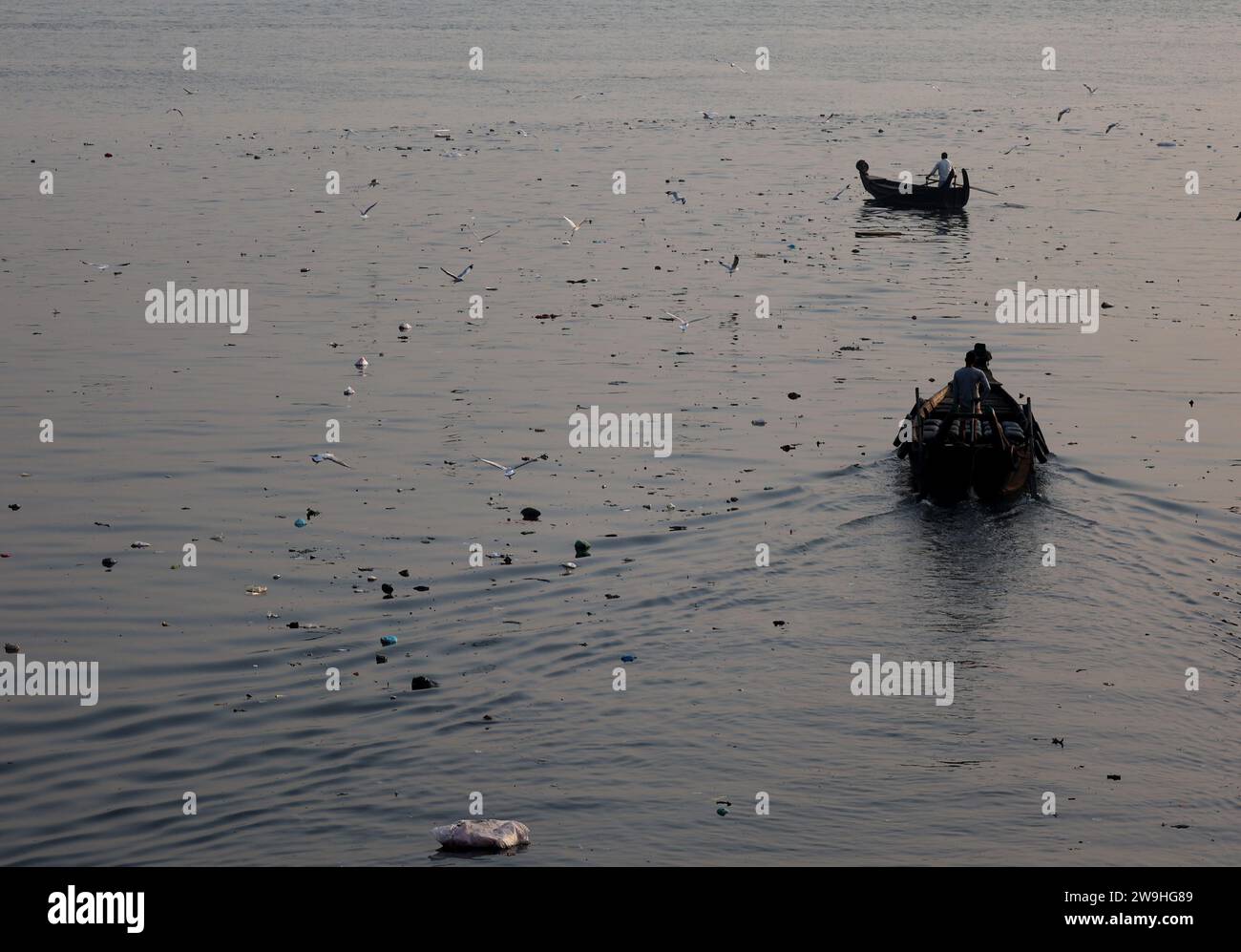 December 28, 2023, Chittagong, Karnaphuli river, Bangladesh: The ...