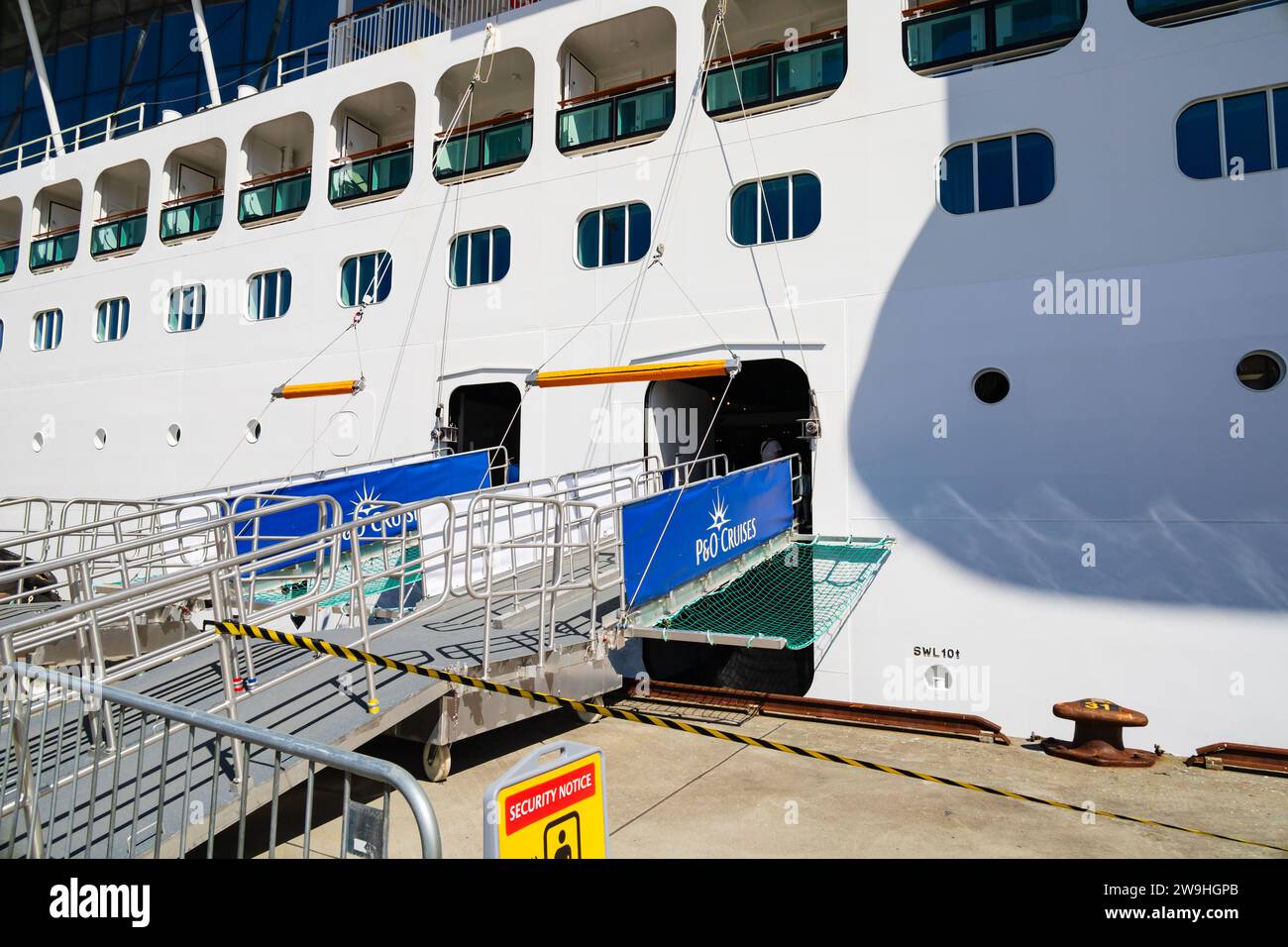 Cruise ship gangway entrance hi-res stock photography and images - Alamy