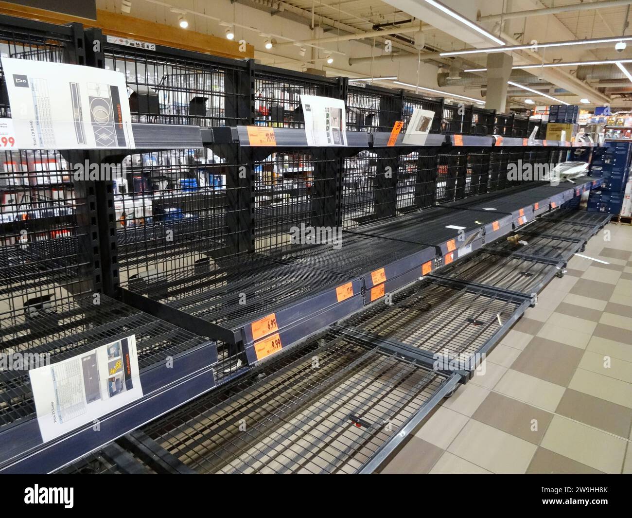 Foto Manuel Geisser 25.12.2023. Einkaufstourismus Einzelhandel ...