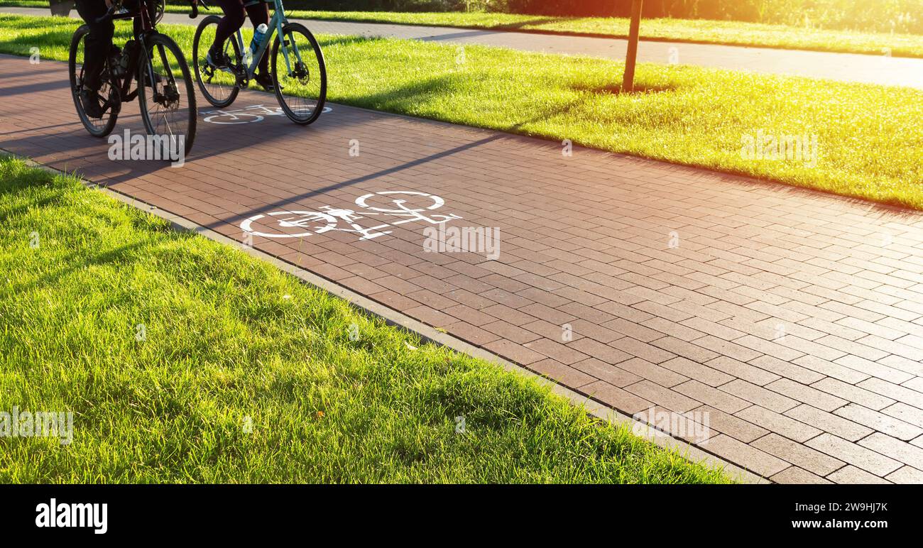 Sidewalk tiles hi-res stock photography and images - Alamy