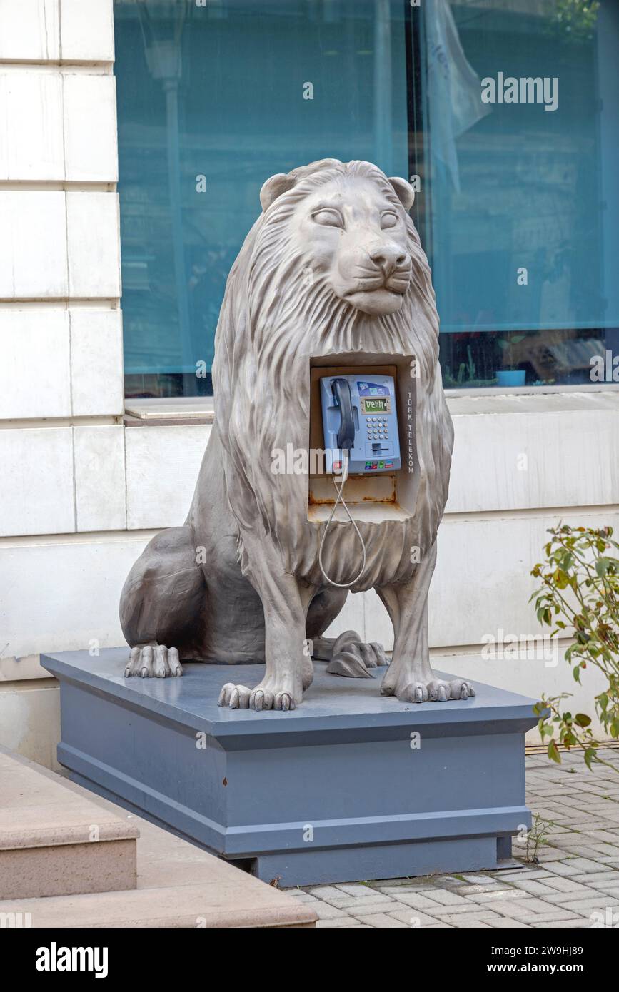 Istanbul, Turkey - October 20, 2023: Lion Shaped Public Phone in Front ...