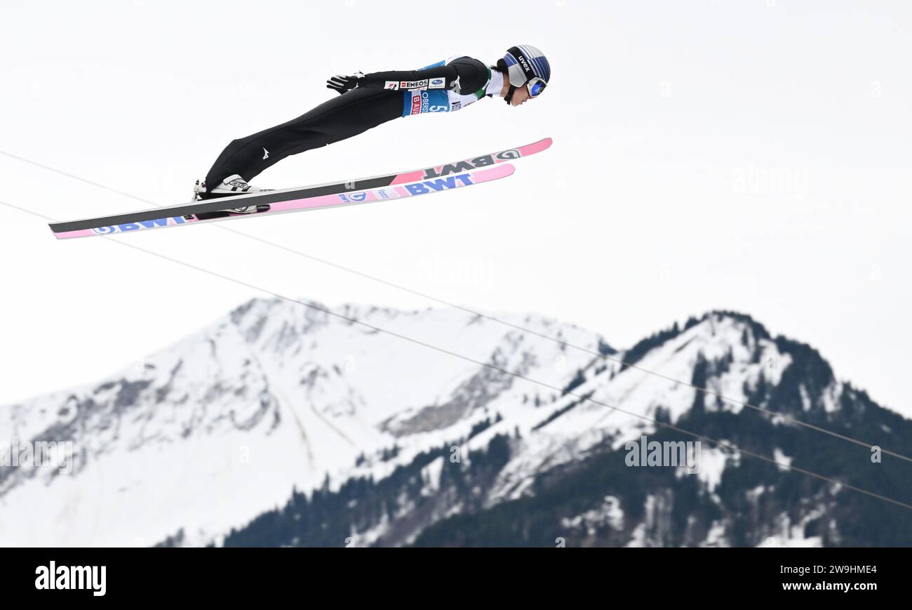 Oberstdorf, Germany. 28th Dec, 2023. Nordic skiing/ski jumping: Four ...