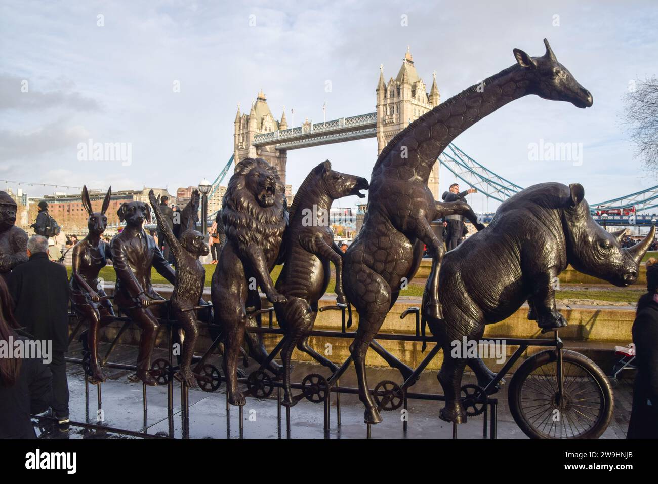 London, UK. 28th December 2023. A Wild Life For Wildlife sculpture ...