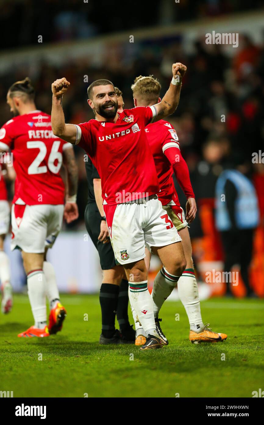 Elliot lee wrexham december 2023 hi-res stock photography and images ...