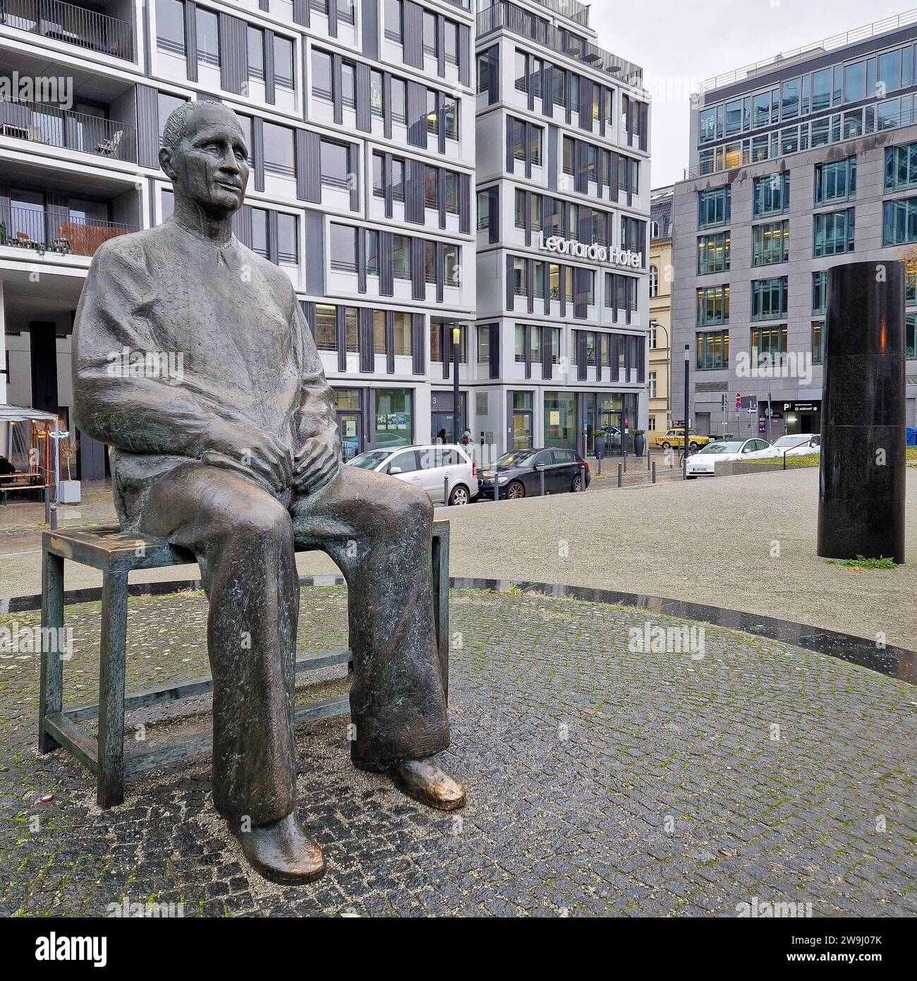 Bertolt brecht square hi-res stock photography and images - Alamy