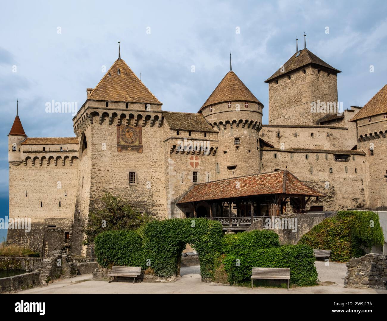 View chillon castle switzerland hi-res stock photography and images - Alamy