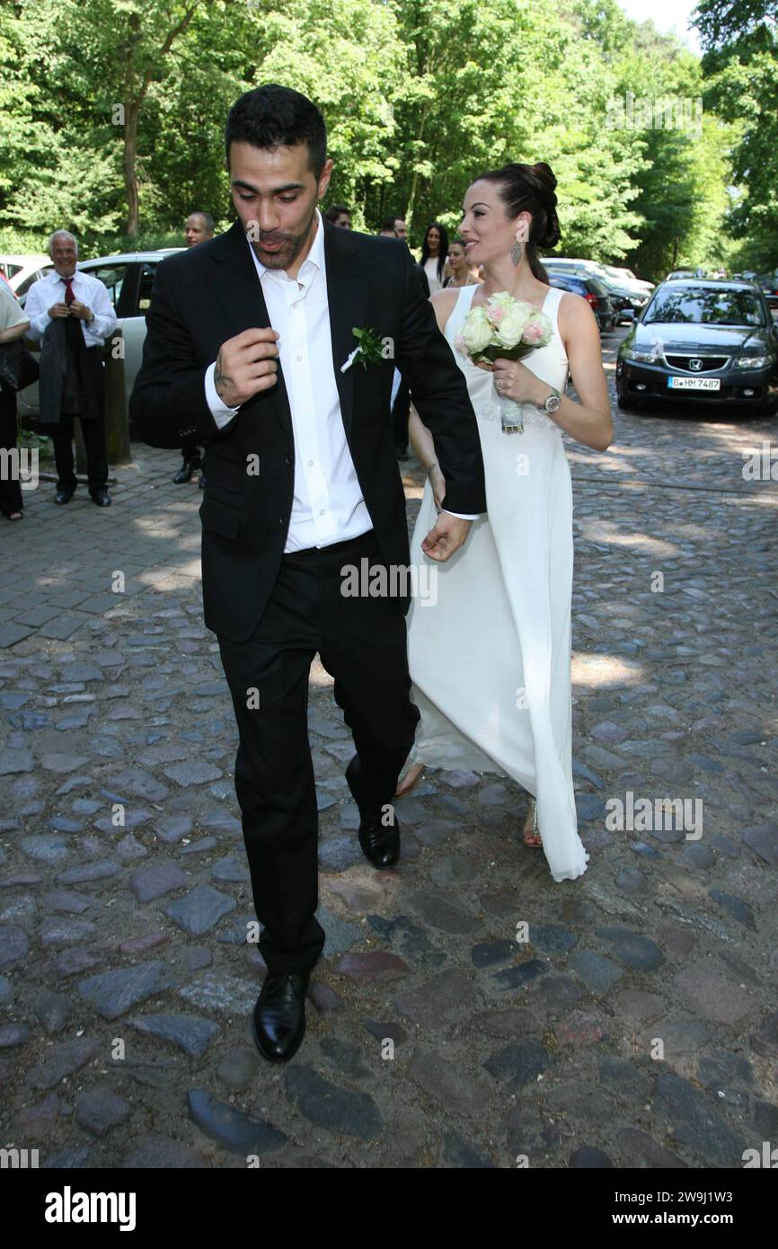 Hochzeit von Bushido 33 / Anis Mohamed Youssef Ferchichi und seine schwangere Freundin Anna ...