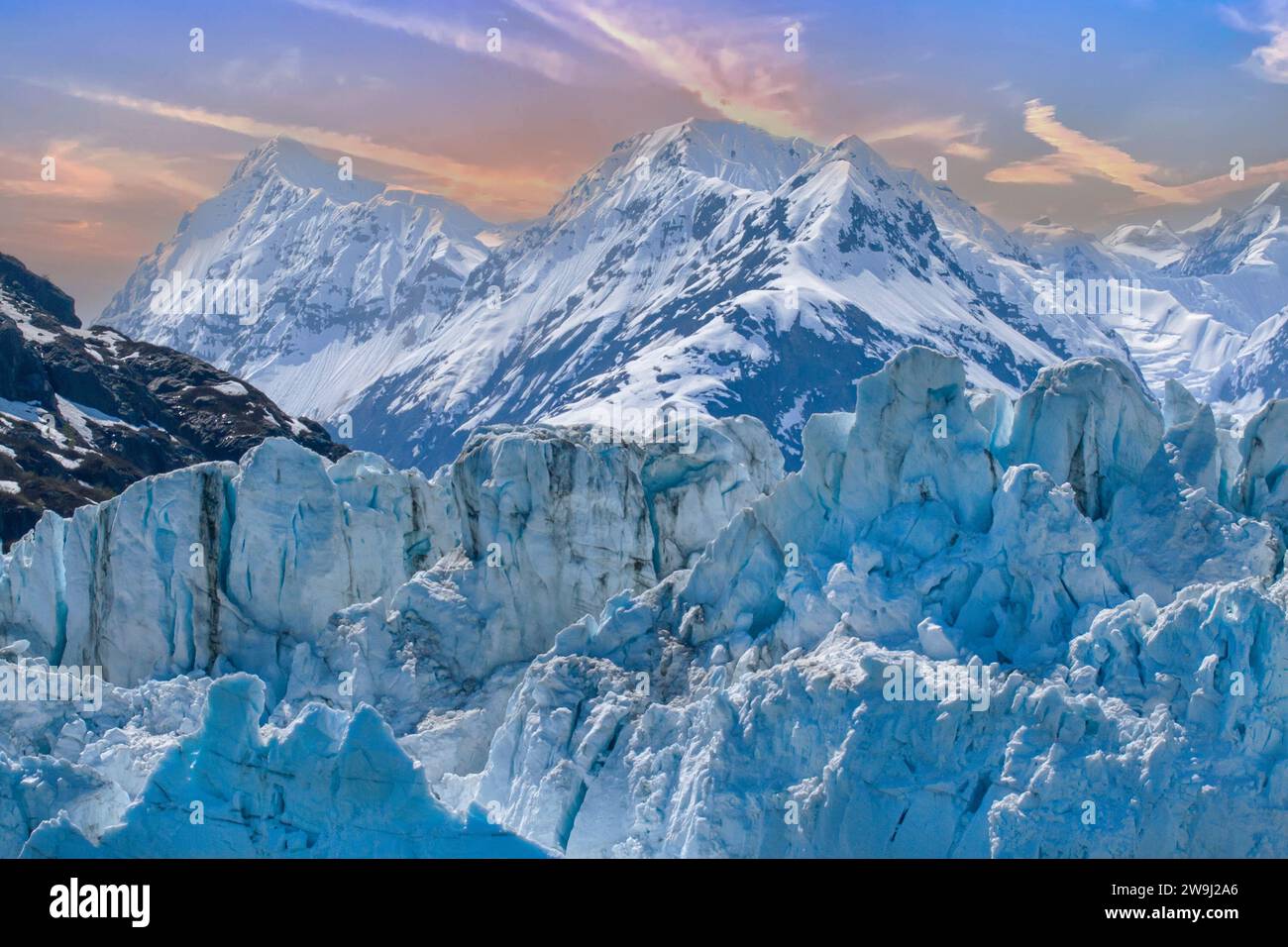 Bay of alaska hi-res stock photography and images - Alamy