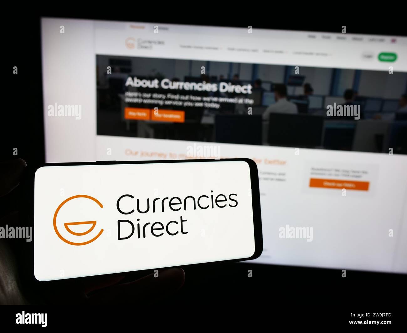 Currencies direct logo hi-res stock photography and images - Alamy