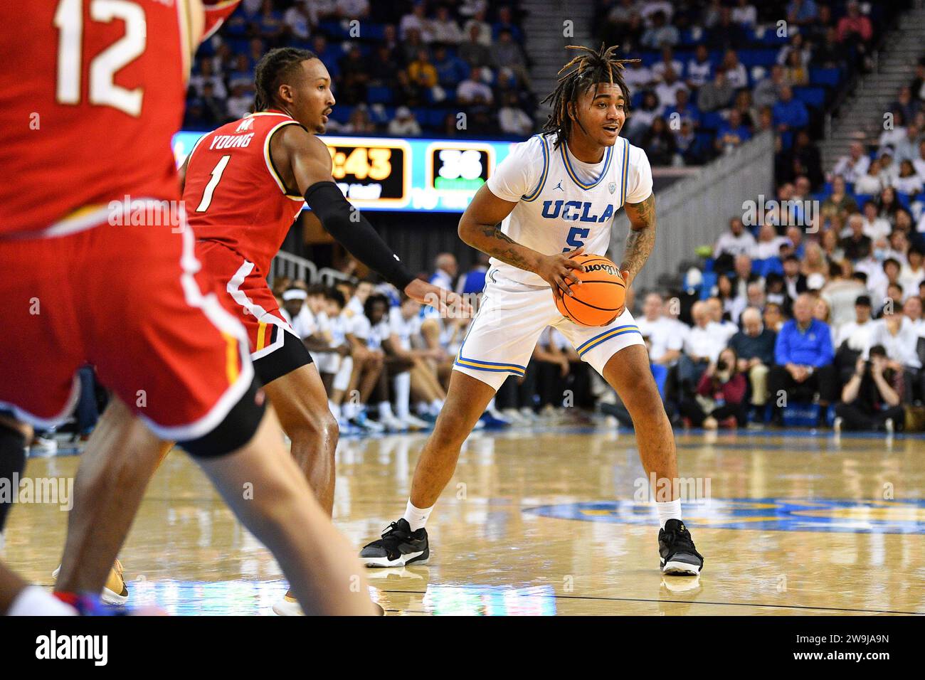 LOS ANGELES, CA - DECEMBER 22: UCLA Bruins guard Brandon Williams (5 ...