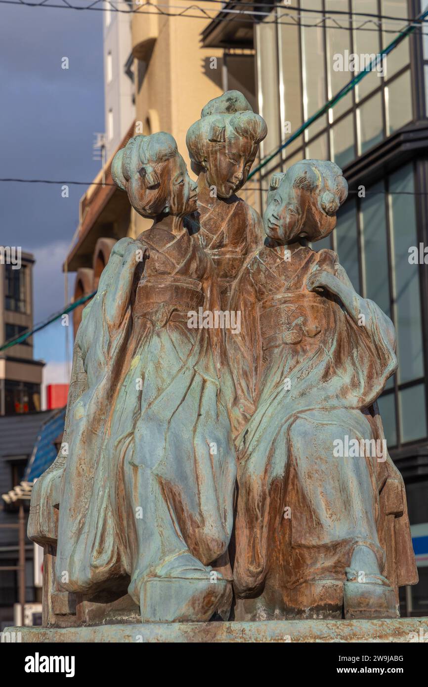 Scultpure, Naka River, Hakata, Fukuoka Stock Photo - Alamy