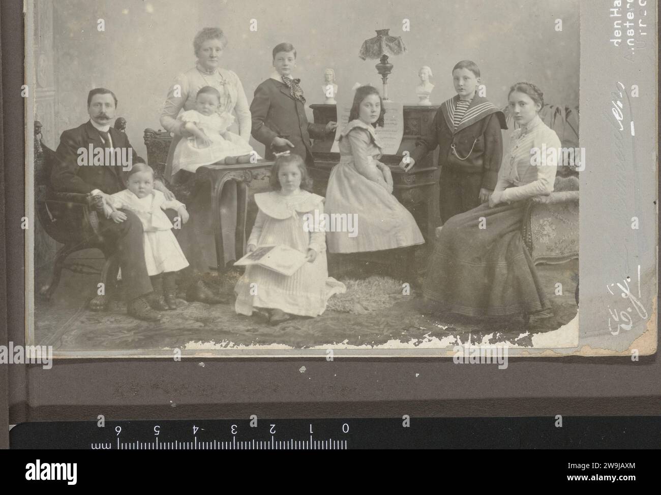 Portrait of the children Vermeulen with their parents, c. 1888 - c ...