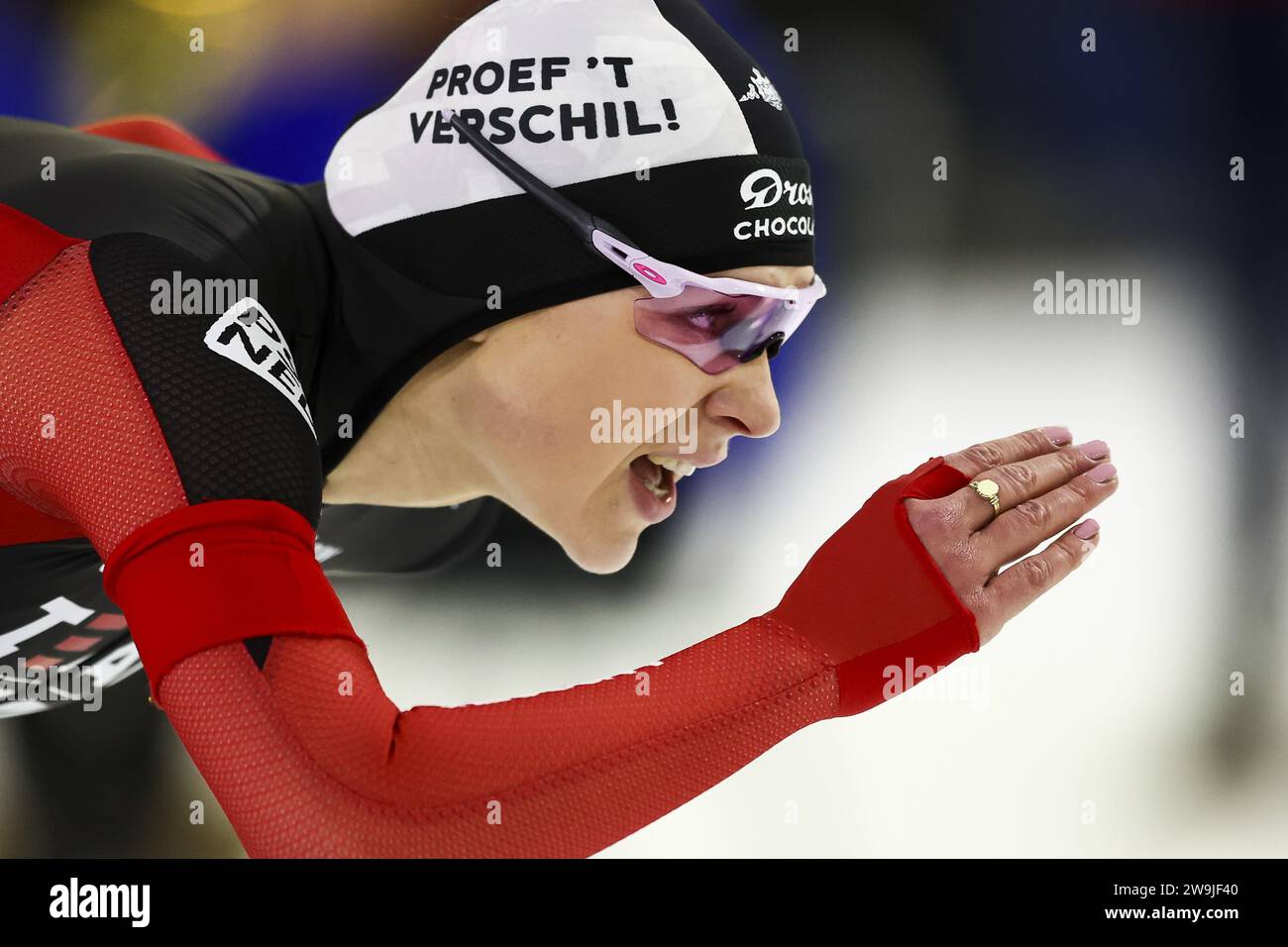 HEERENVEEN - Joy Beune in action on the 1500 meters during the first ...