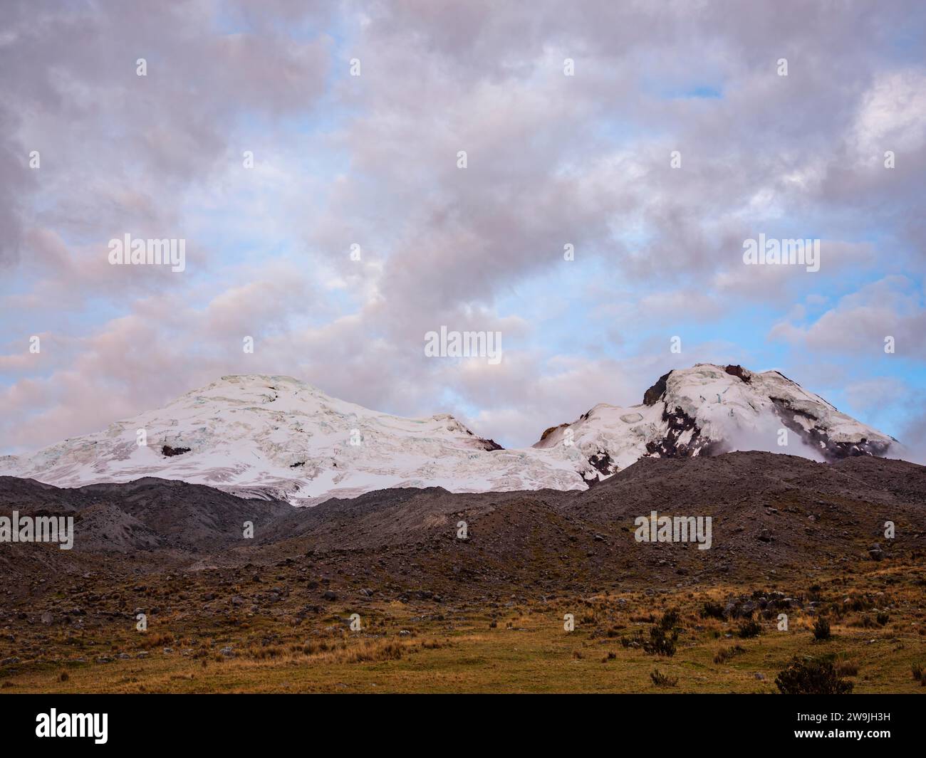Antisana volcano preserve hi-res stock photography and images - Alamy