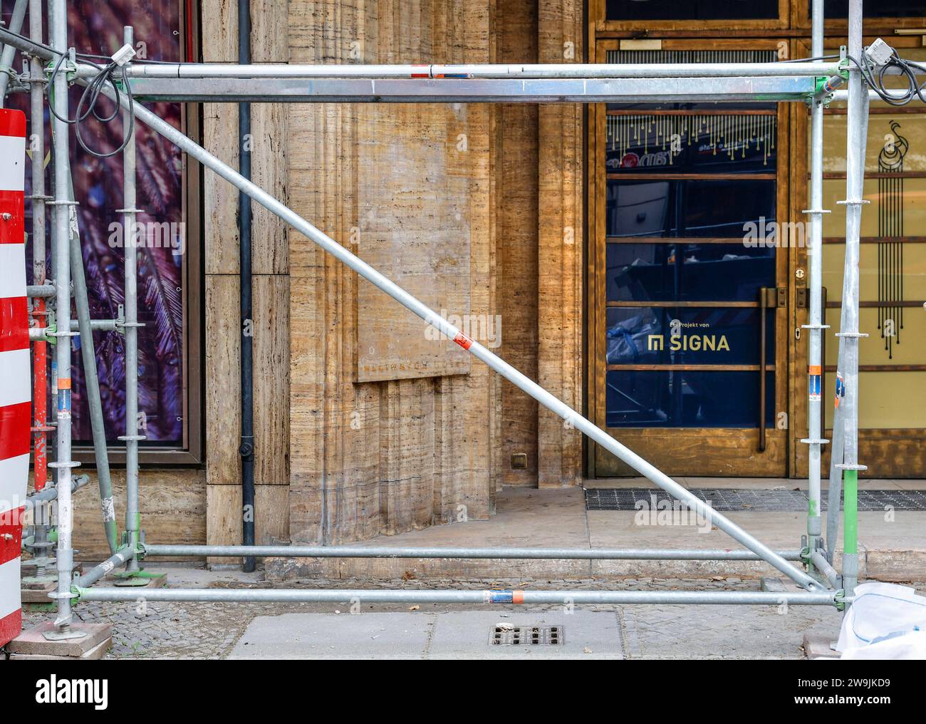 Signa construction project in Nuernberger Strasse Here, Signa converted ...