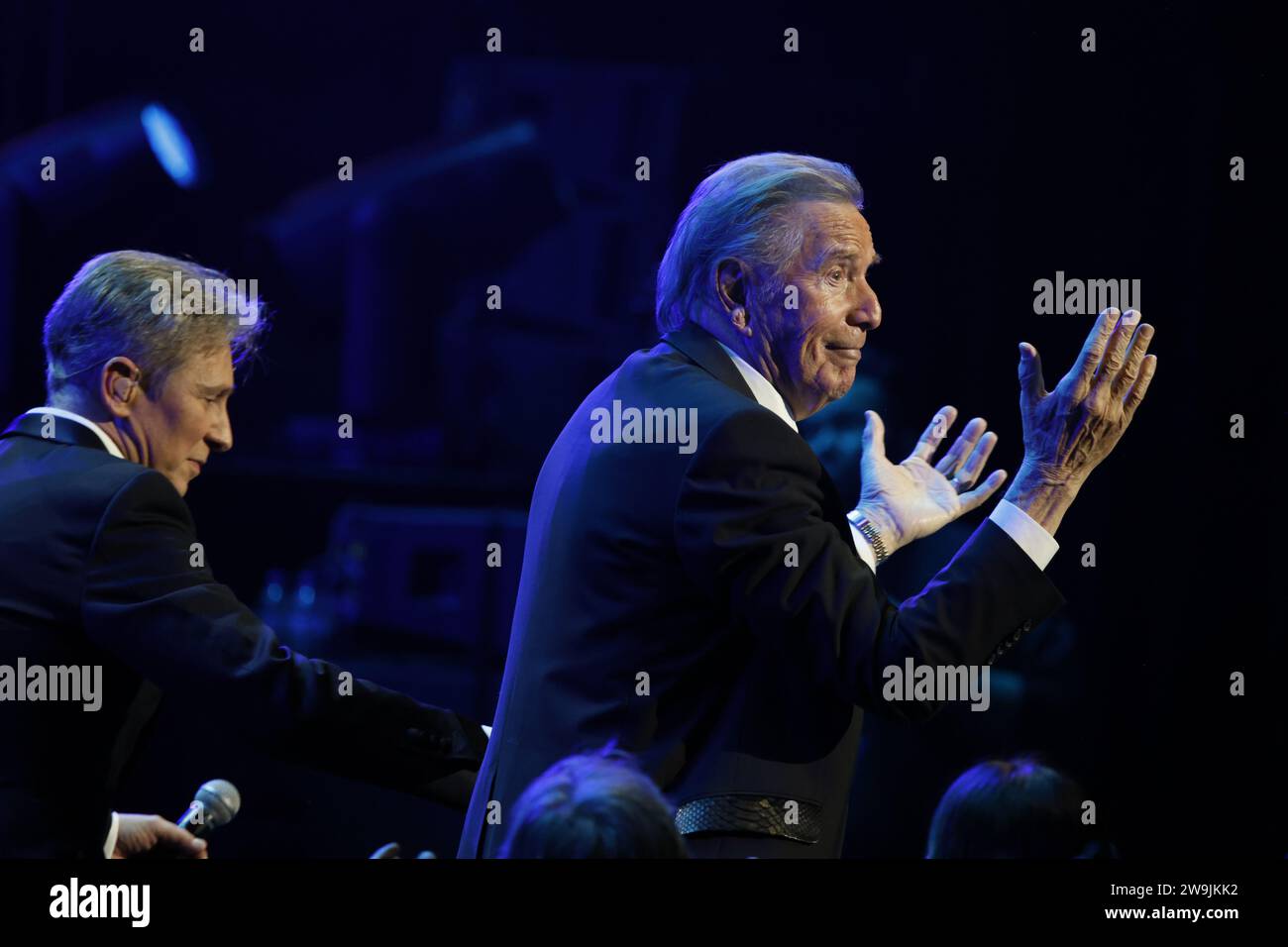 Antwerp, Belgium. 28th Dec, 2023. singer Helmut Lotti aka Helmut ...