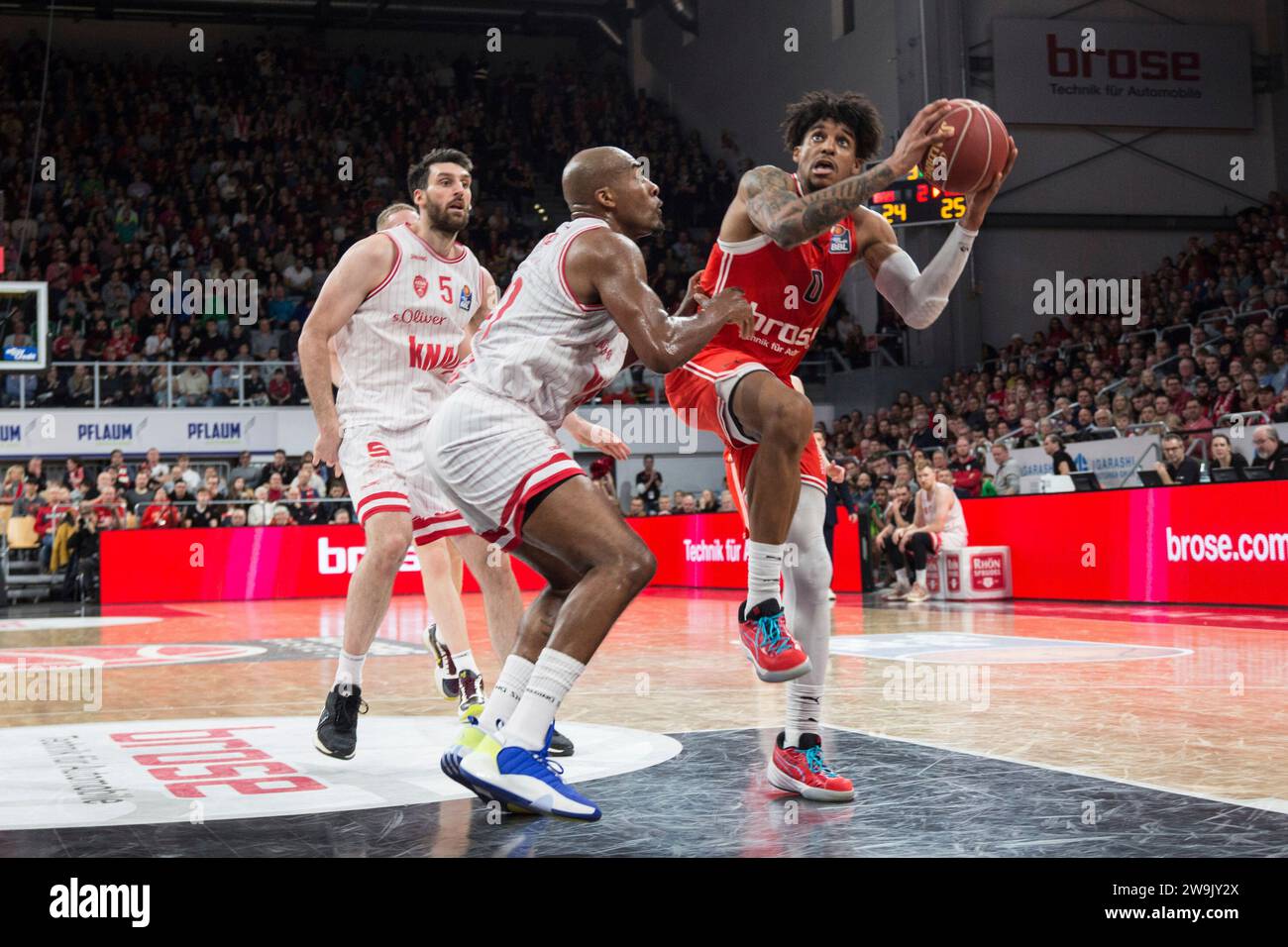 Bamberg, Deutschland. 27th Dec, 2023. Bamberg, Deutschland 27. Dezember ...