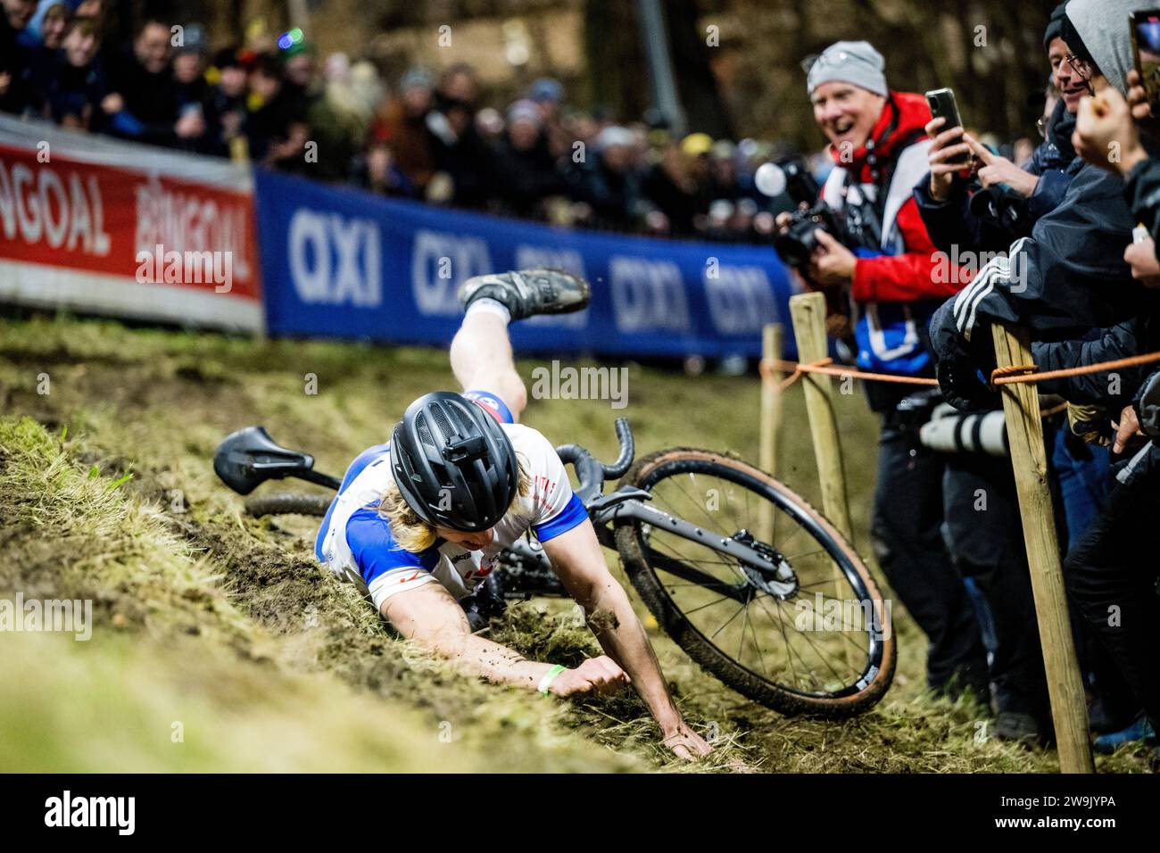 Diegem, Belgium. 28th Dec, 2023. Youtuber Nathan 'Acid' Vandergunst ...