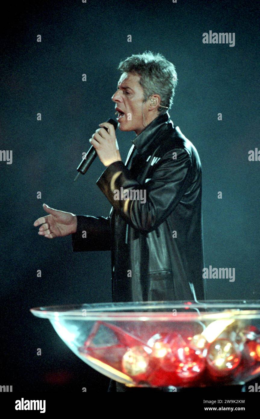 Claudio baglioni immagini 2000 hi-res stock photography and images - Alamy