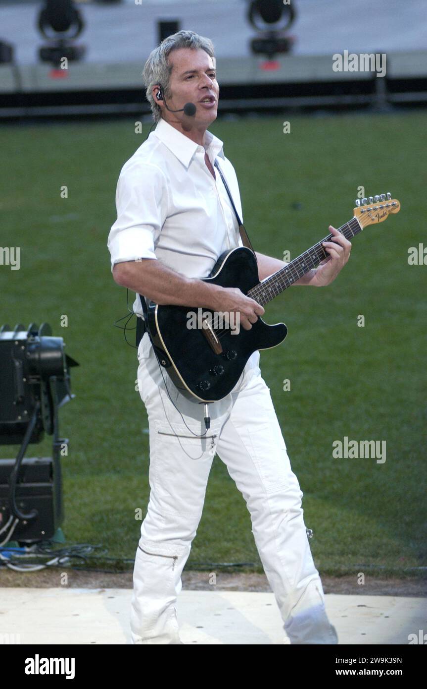 Claudio baglioni images 2003 hi-res stock photography and images - Alamy