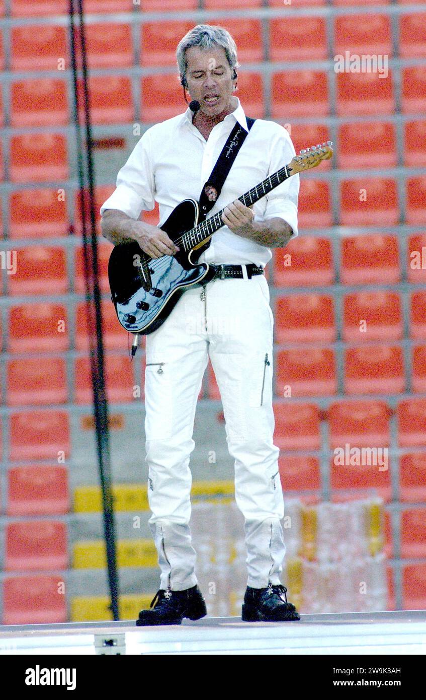 Milan Italy 2003-06-19 : Claudio Baglioni,Italian singer, during the ...